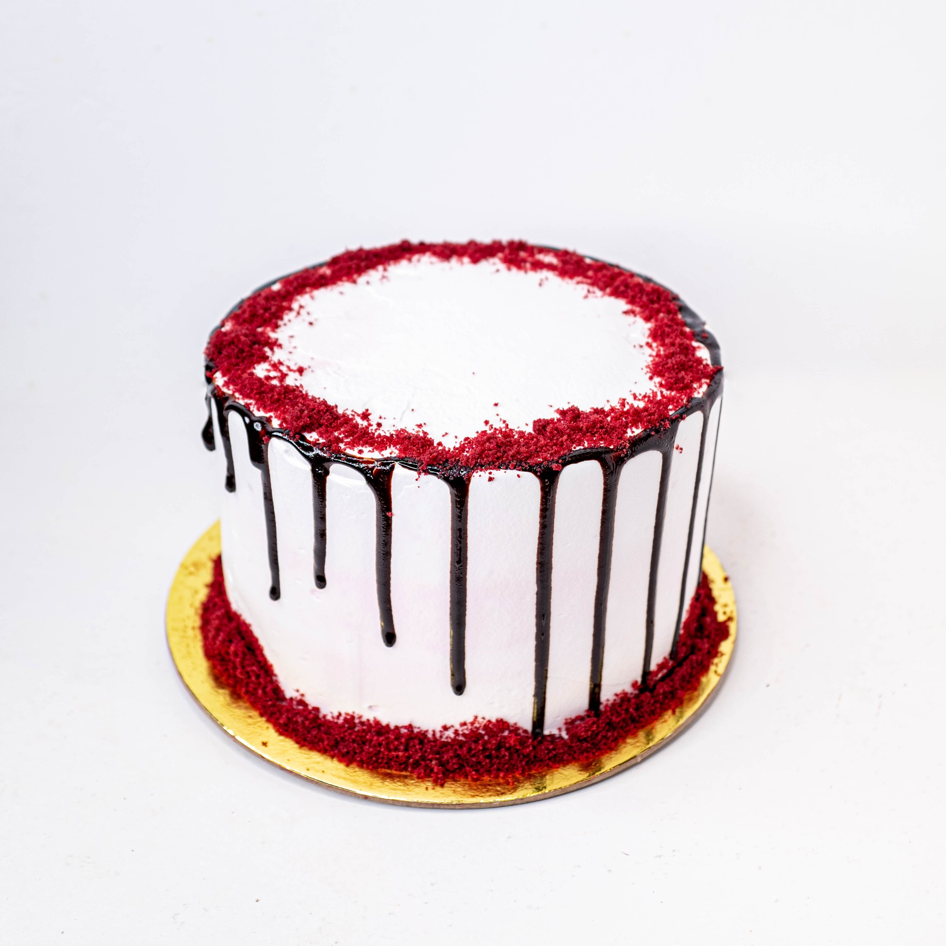 Red Velvet Cake – Azucar Pastries